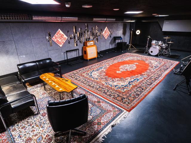 Premium Proberaum Room 8